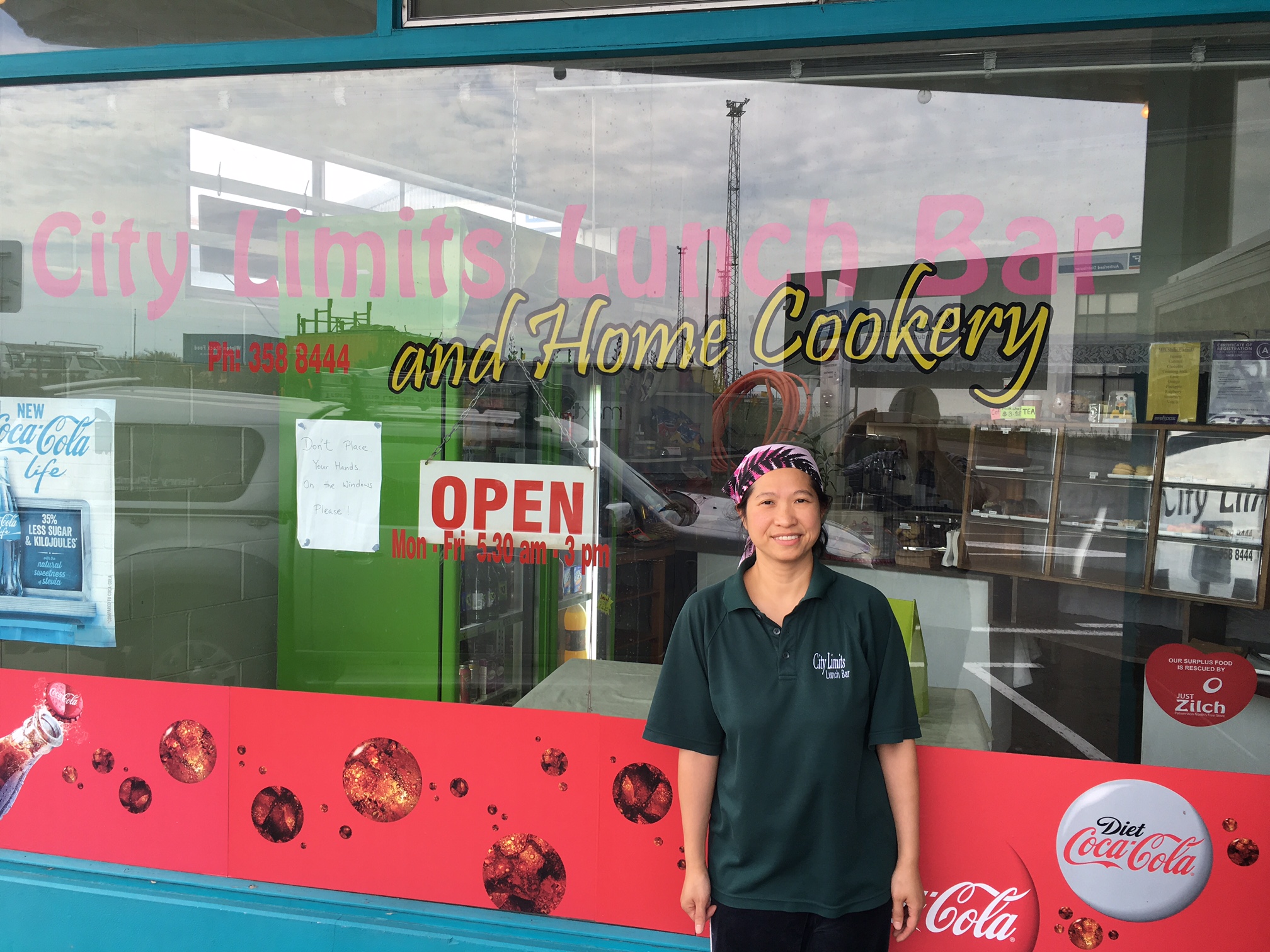 Supporters of Just Zilch - Palmerston North's Free Store